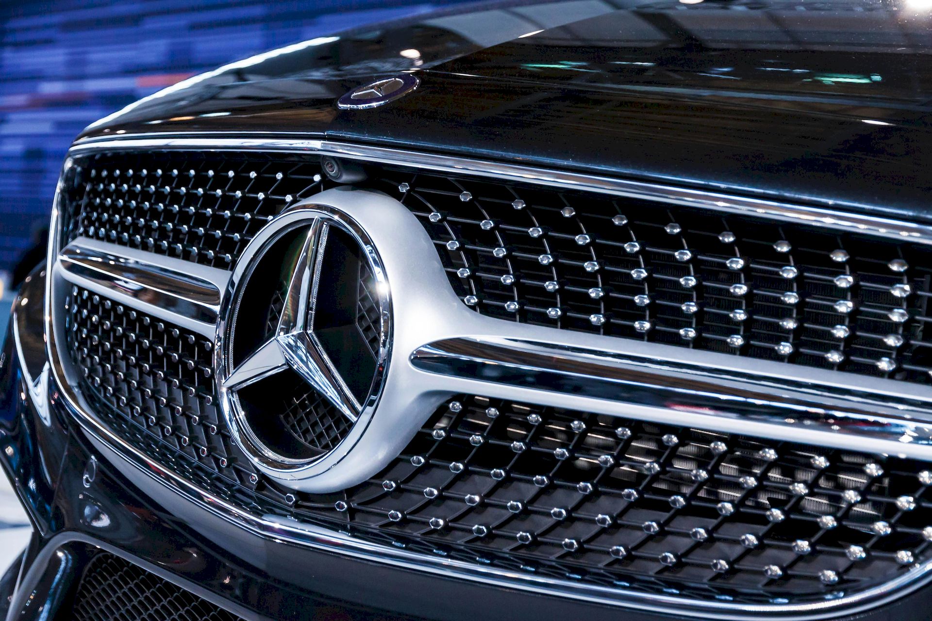 13 Key Features of Mercedes' 2024 Driving Assistance Package Explained ...