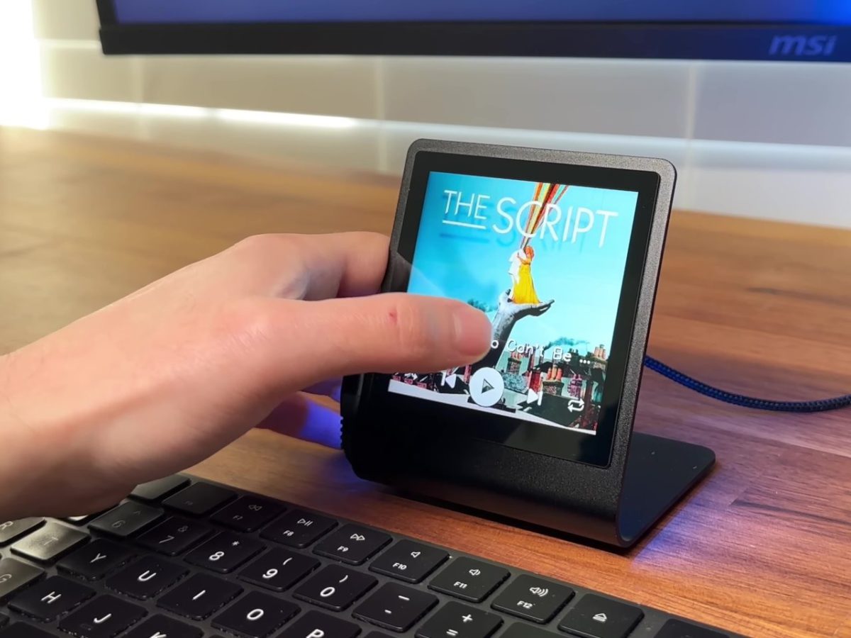 PrestoDeck: The Mini Spotify Display Your Messy Desk Actually Deserves ...