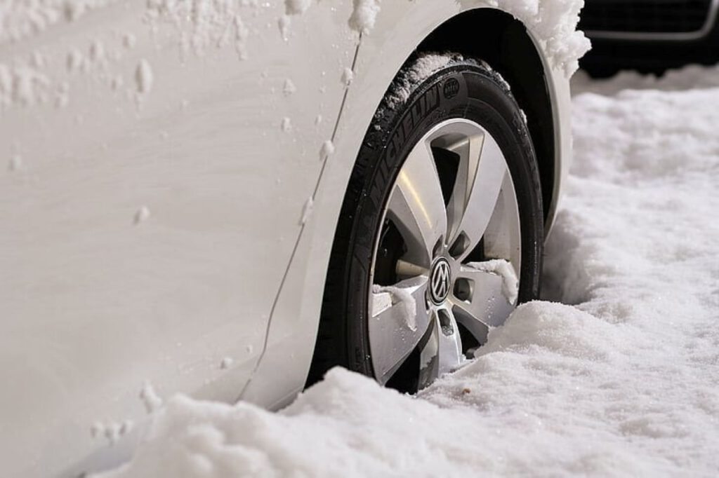 ABS Brakes Reduce Crash Severity in Snow - Here's Your Braking Strategy ...